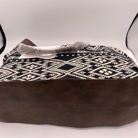 Thirty one- Jewell | Bags | Thirty One Rio Weave Reversible Utility ...